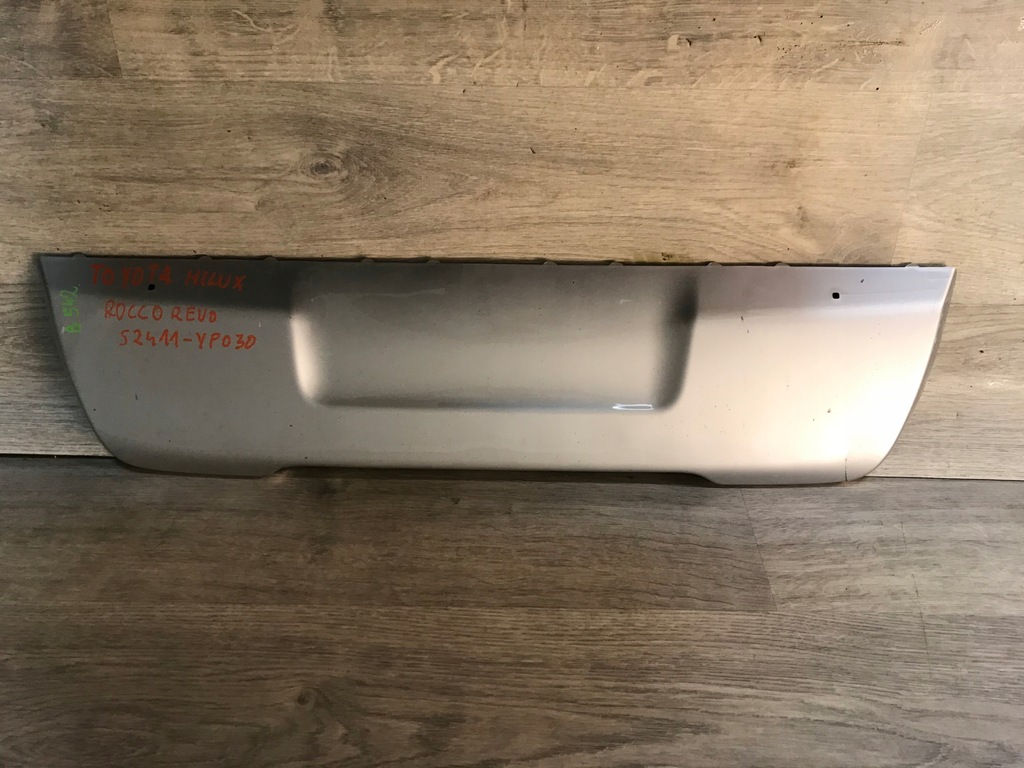 TOYOTA HILUX NAKŁADKA ZDERZAKA SPOILER 52411-YP030 - 12759794701 ...