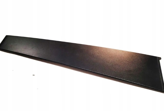 DODGE RAM 1500 listwa słupka B lewa przód matowa roczniki 19 do 24 ...