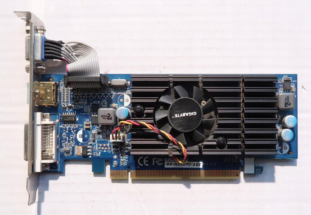 Karta graficzna Gigabyte GF210 1GB GV-N210TC-1GI - 12083040782 ...