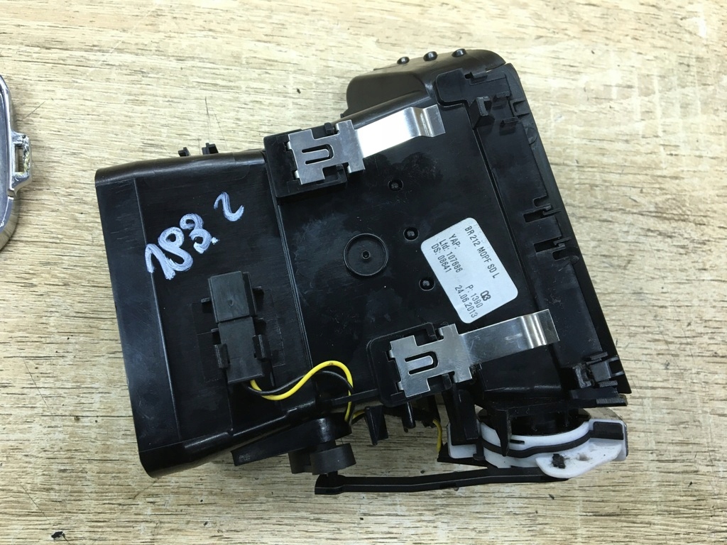 KRATKA NAWIEWU LEWA MERCEDES W212 LIFT A2128303354 - 11623802281 ...