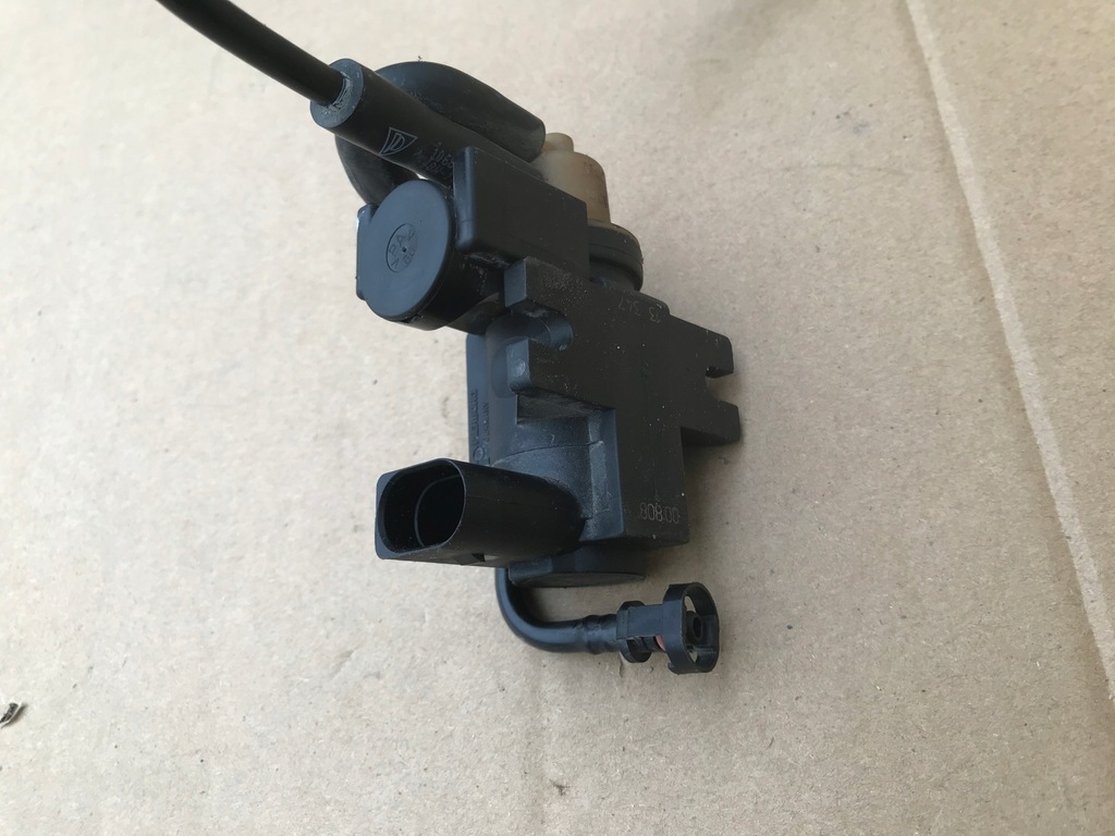 PORSCHE ZAWÓR PODCIŚNIENIA - 10037954499 - oficjalne archiwum Allegro