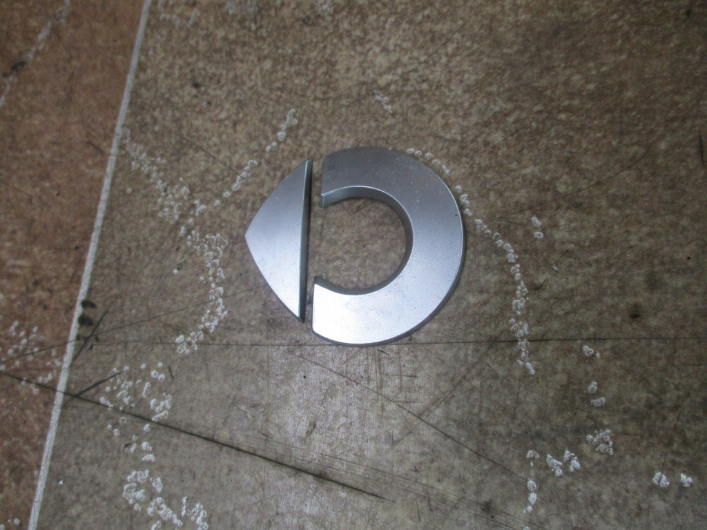 LOGO ZNACZEK EMBLEMAT SMART FORFOUR 454 - 12436213901 - oficjalne ...