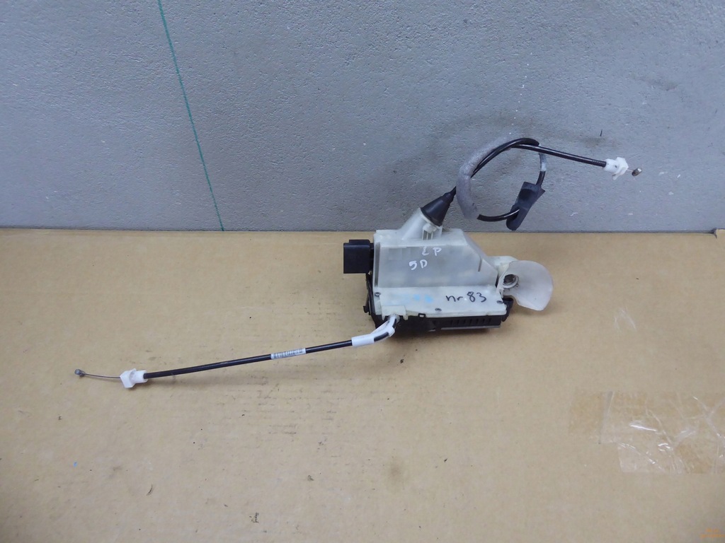 zamek PEUGEOT 208 5-drzwi lewy przód EURO - 13888839385 - oficjalne archiwum Allegro