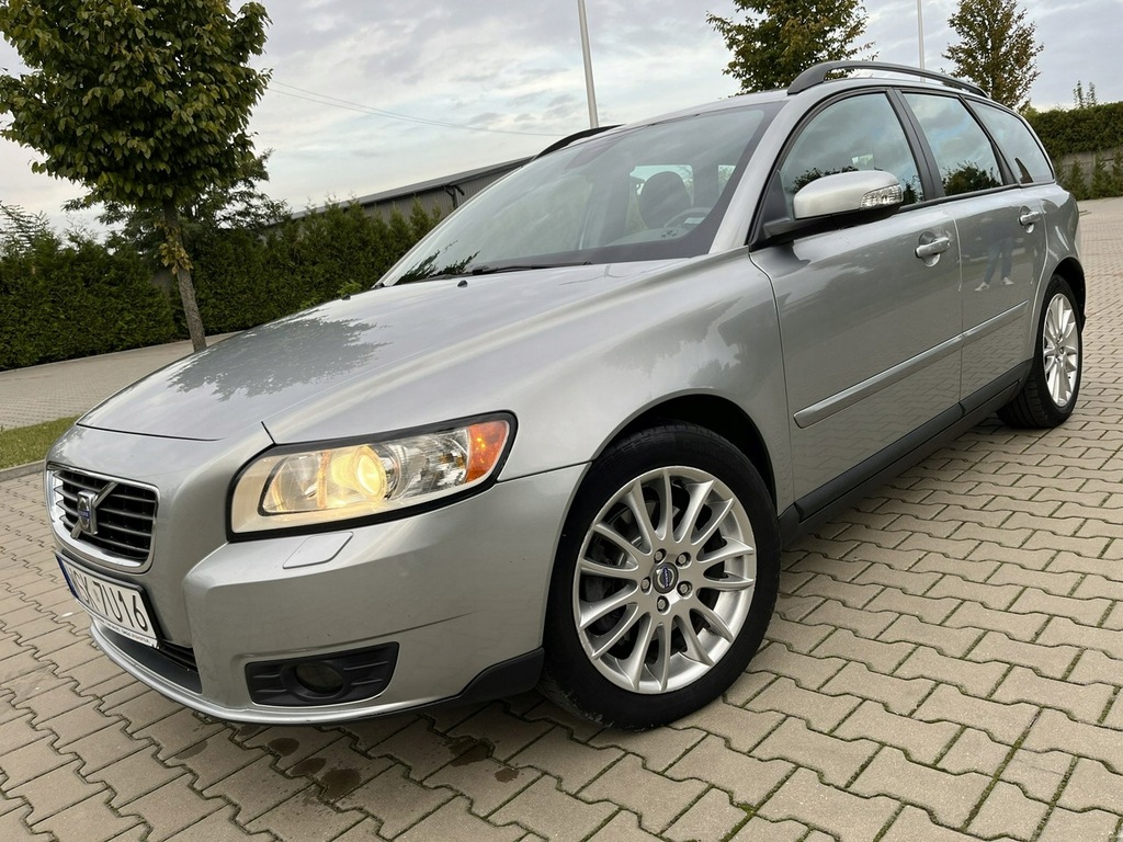 Volvo V50 LIFT 2.0D 2008r Skóra KLimatyzacja Aluf - 14508777985 - oficjalne archiwum Allegro