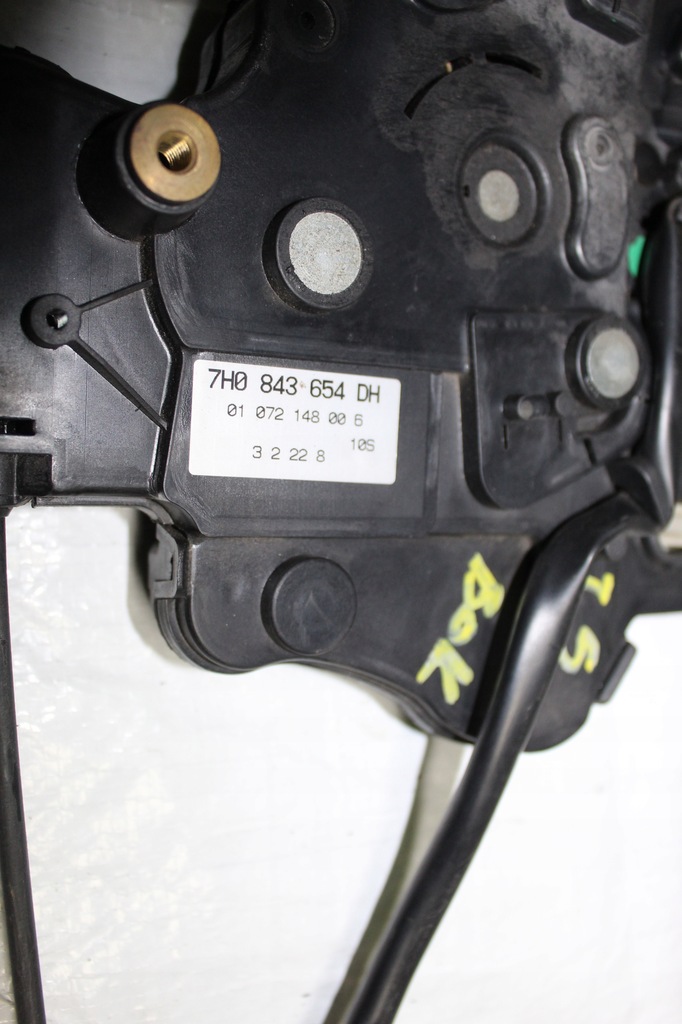ZAMEK DRZWI PRZESUWNYCH VW T5 VOLKSWAGEN - 8932054075 - oficjalne ... ZAMEK DRZWI PRZESUWNYCH VW T5 VOLKSWAGEN - 8932054075 - oficjalne ...