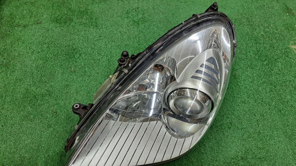MERCEDES SLK W171 BI-XENON LAMPA PRZEDNIA KPL - 15132860409 - oficjalne ...