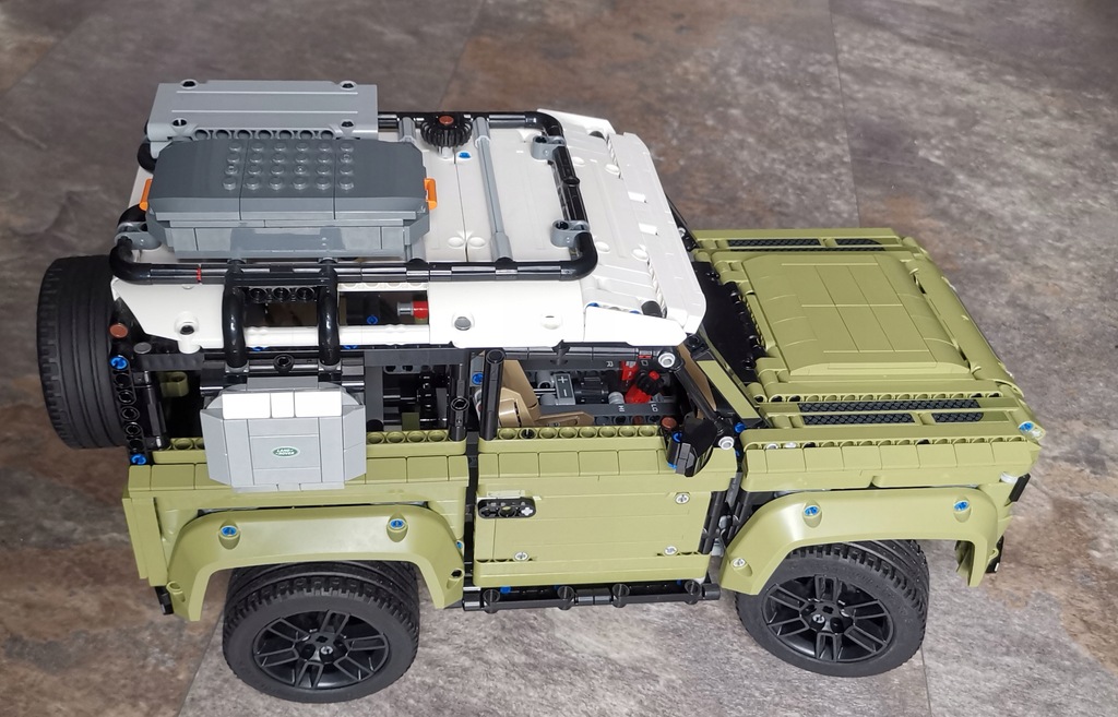 LEGO Technic Land Rover Defender 42110 - 12130376999 - oficjalne ...