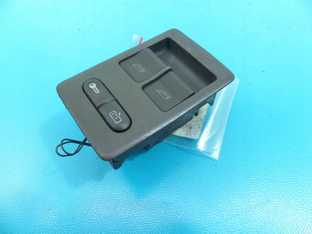 PRZEŁĄCZNIK SZYB 2X VW POLO III 6N2 EUROPA - 13559283903 - oficjalne ...