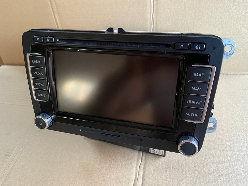 NAWIGACJA RADIO VW GOLF PASSAT TIGUAN RNS 510 - 13831192129 - oficjalne archiwum Allegro