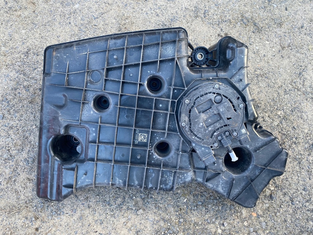ZBIORNIK POMPA ADBLUE MERCEDES 213 2134709301 - 13236043628 - oficjalne ...