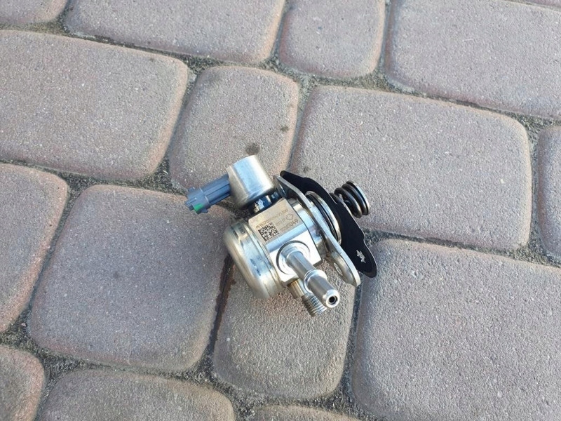 Pompa paliwowa 1.6T Opel Zafira C 55585049 - 13757059188 - oficjalne ...