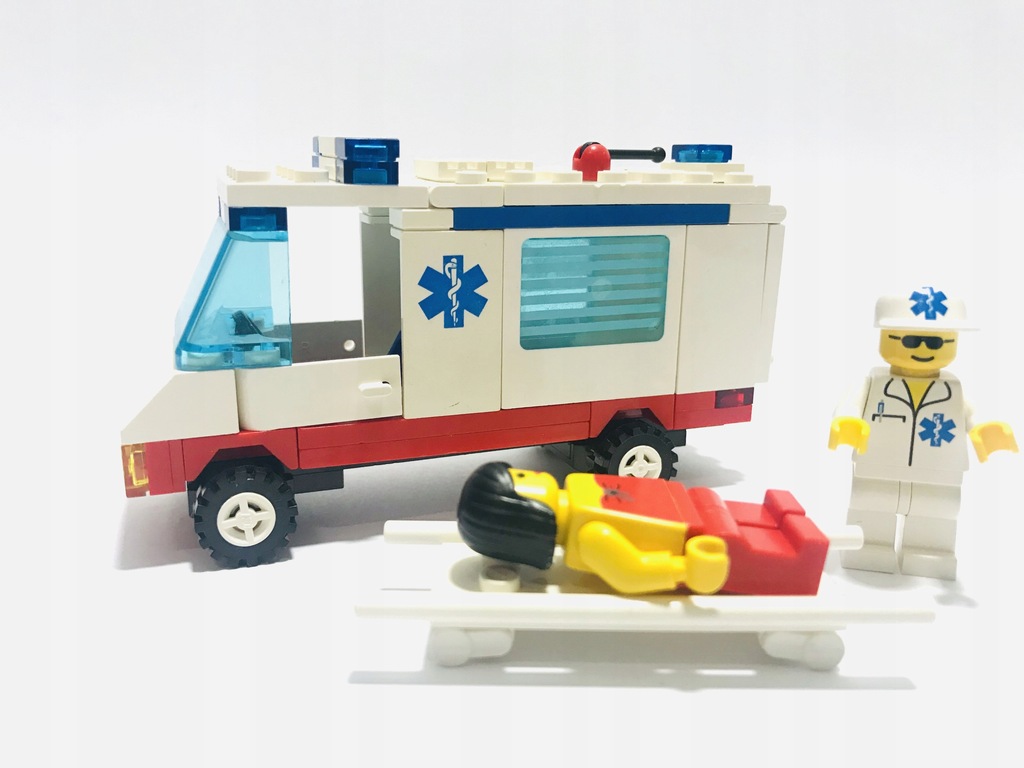Lego 6666 Ambulance Truck CLASSIC TOWN UNIKAT - 9001244820 - oficjalne ...