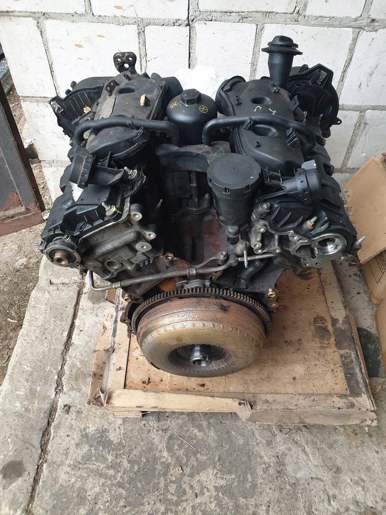 Silnik citroen c5 III 2.7 10TRD2 UHZ 2010r BDB - 13138031516 - oficjalne archiwum Allegro