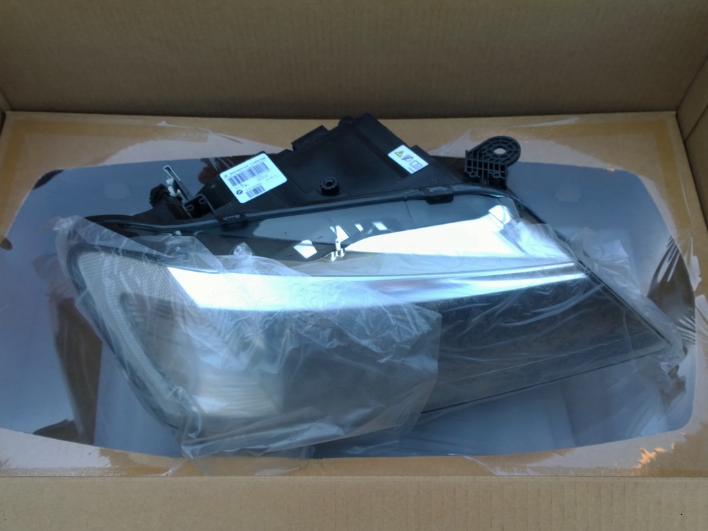 REFLEKTOR PRAWY LAMPA PRAWA DO BMW X3- 63117276992 - 8107629149 ...