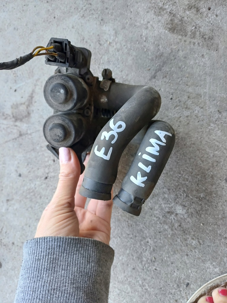 BMW E36 ELEKTROZAWÓR ZAWÓR NAGRZEWNICY 8375792 - 14276568554 ...