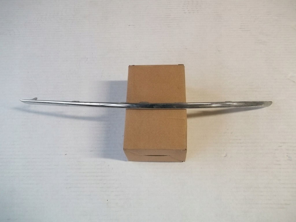 MERCEDES W204 LISTWA CHROM ZDERZAKA A2048850821 - 7818520324 ...