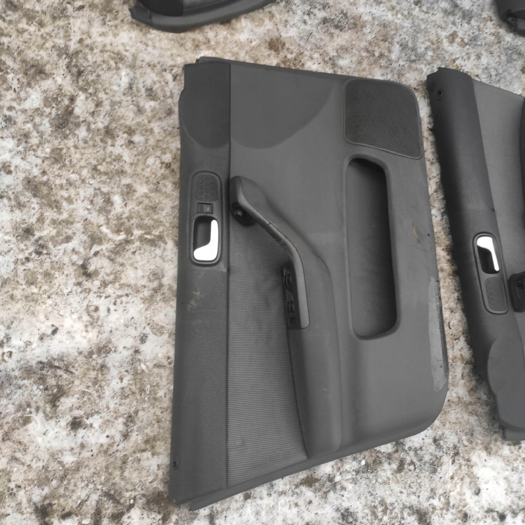 BOCZEK TAPICERKA DRZWI LEWA PRAWA AUDI A3 8L 5X DRZWI - 15037787495 - oficjalne archiwum Allegro