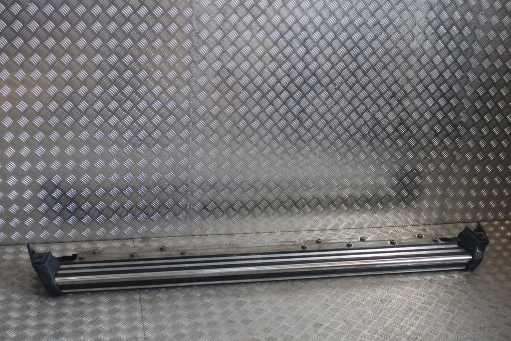 LISTWA STOPIEN LEWA MERCEDES W463/4 A4635207700 - 11450888321 ...