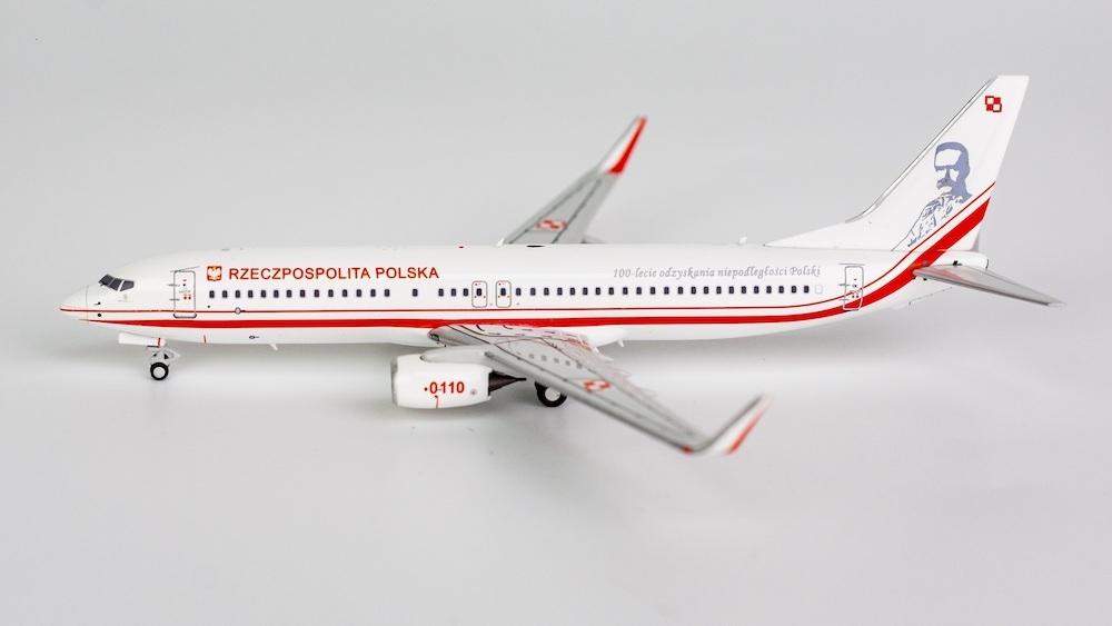 Model samolotu Boeing 737-800 Rządowy Polish - 12599820131 - oficjalne ...