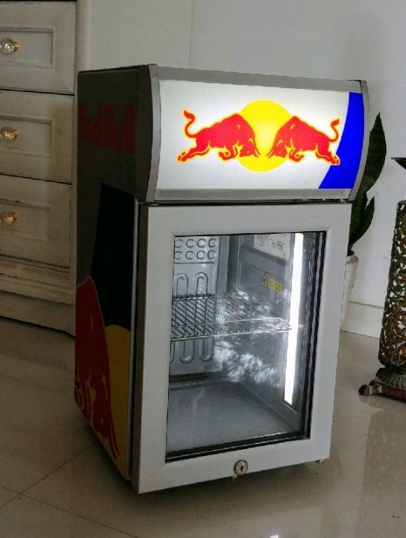 mini lodówka Red Bull Baby Cooler Eco Led - 8275279765 - oficjalne ...