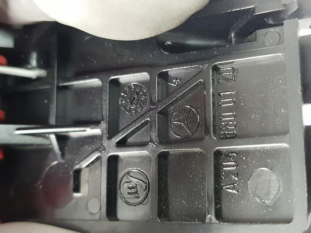 RĄCZKA OTWIERANIA MASKI MERCEDES W212 A2048800120 - 7711611420 ...