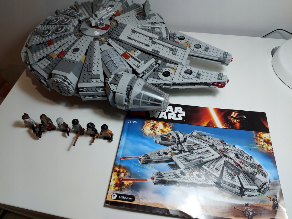 LEGO Star Wars 75105 Milennium Falcon - 11585034431 - oficjalne ...