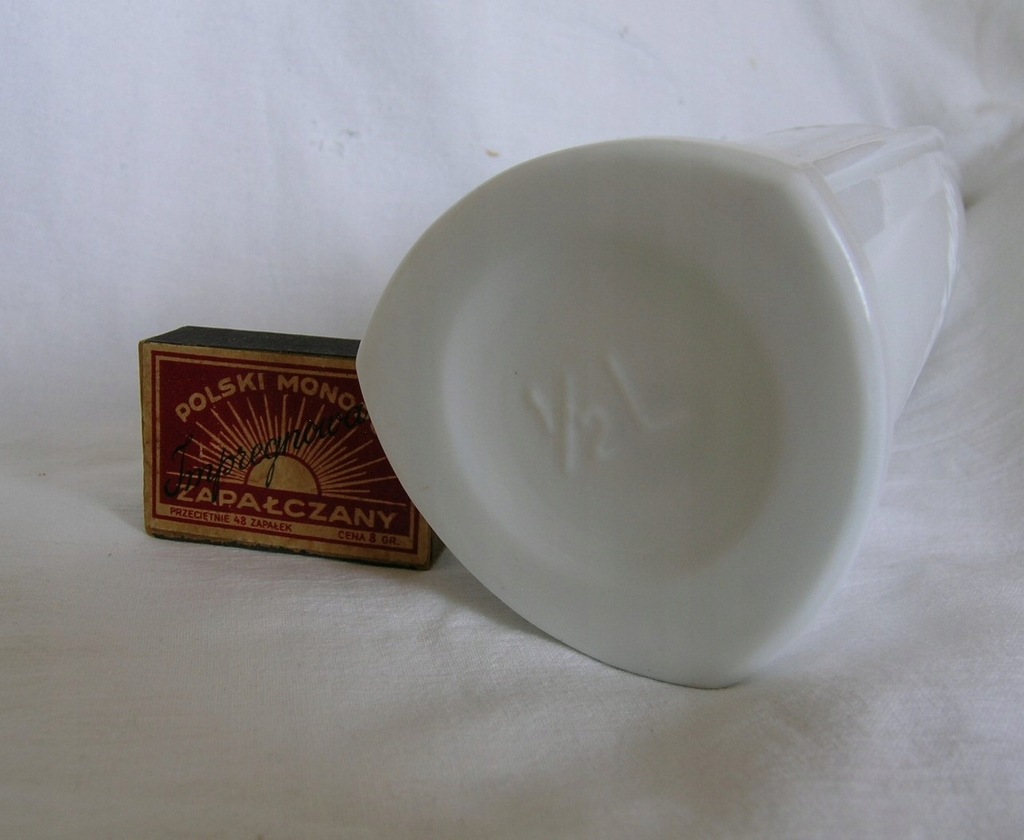 BACZEWSKI LWÓW, BIAŁA, TRÓJKĄTNA BUTELKA - UNIKAT - 13685507446 ...