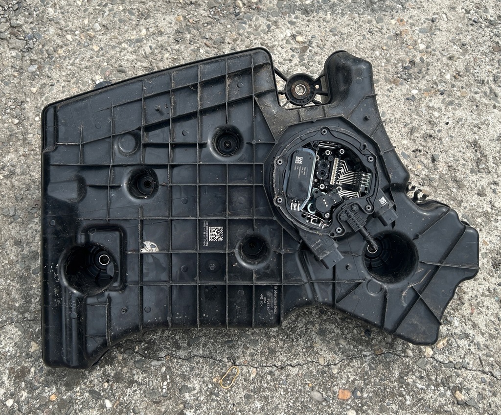 ZBIORNIK ADBLUE MERCEDES E-KLASA 213 A2134706001 - 15104634501 ...