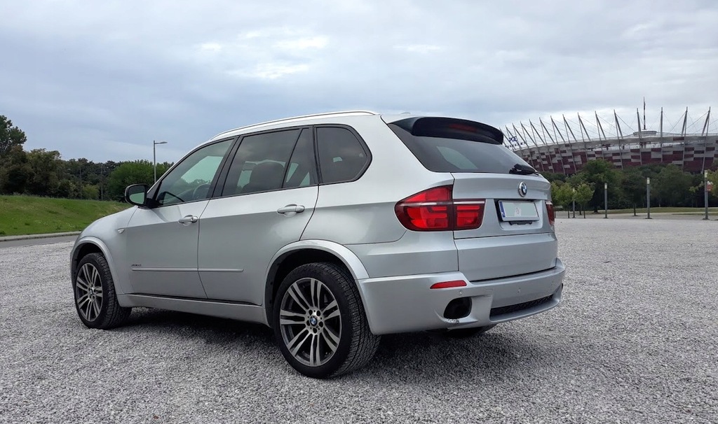 BMW X5 (E70) xDrive 35 i 306 KM - 8622329112 - oficjalne archiwum Allegro