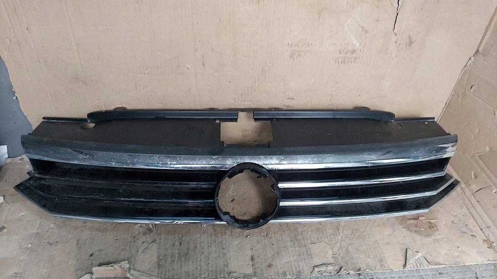 GRILL ATRAPA VW PASSAT B8 ORYGINAŁ - 8801411643 - oficjalne archiwum Allegro