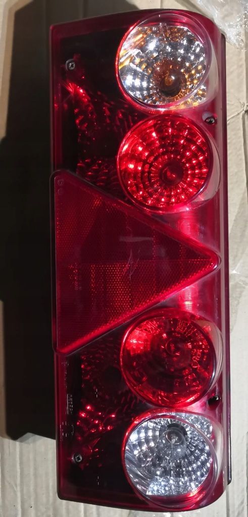 Lampa naczepy tył Aspock Europoint II z trój. LEWA - 10454128282 - oficjalne archiwum Allegro