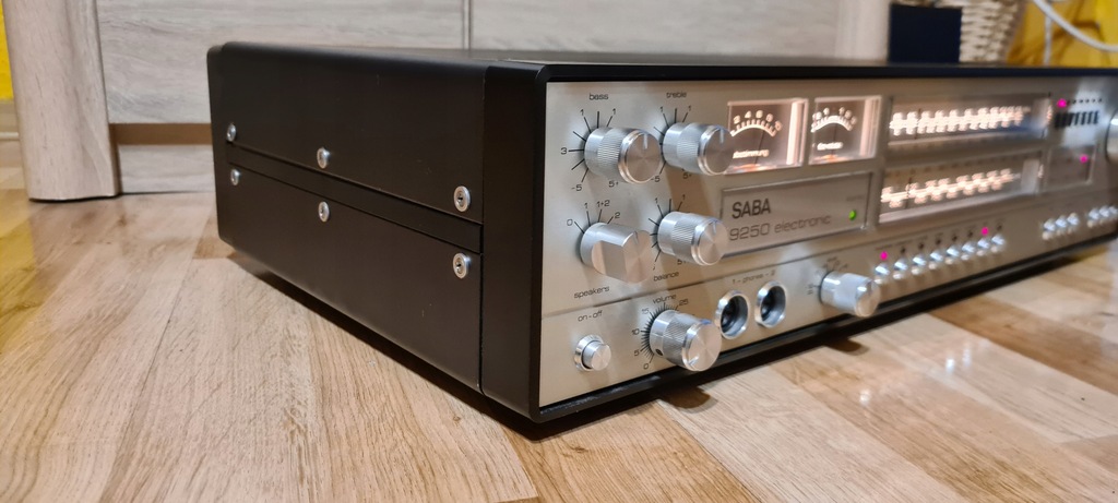 Amplituner Saba 9250 Electronic - 12210418558 - oficjalne archiwum Allegro