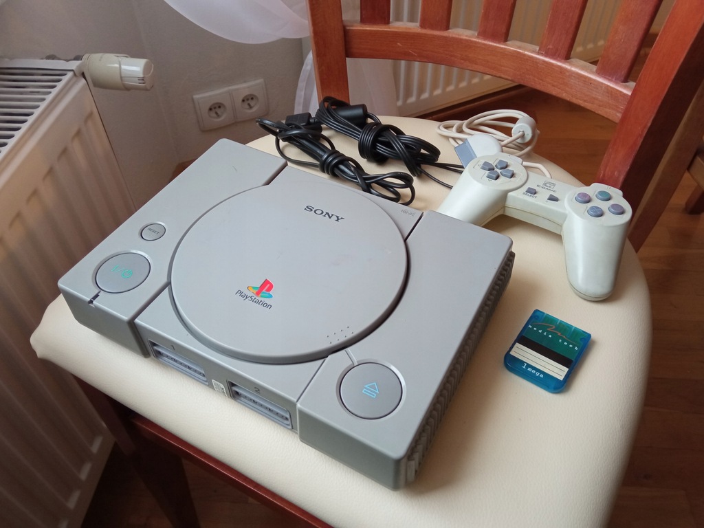 Sony PlayStation SCPH-9002, pad, karta, kable - 13291549358 - oficjalne ...