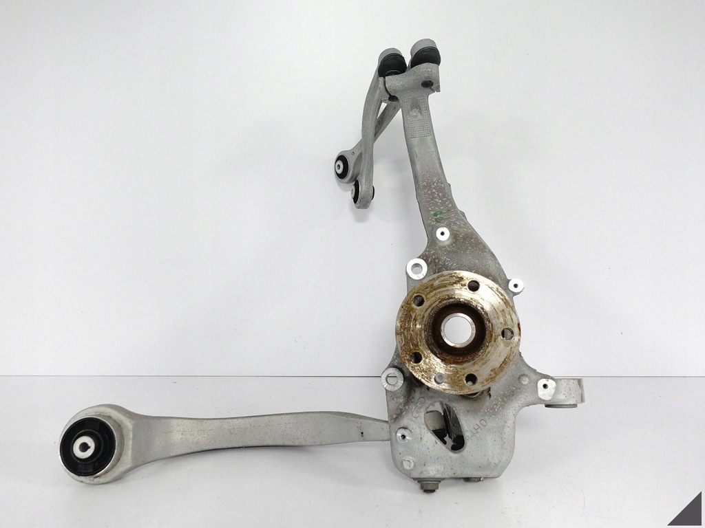 AUDI A8 S8 4H0 D4 LIFT ZAWIESZENIE ZWROTNICA WAHACZE PRAWA PRZÓD 110KM ...