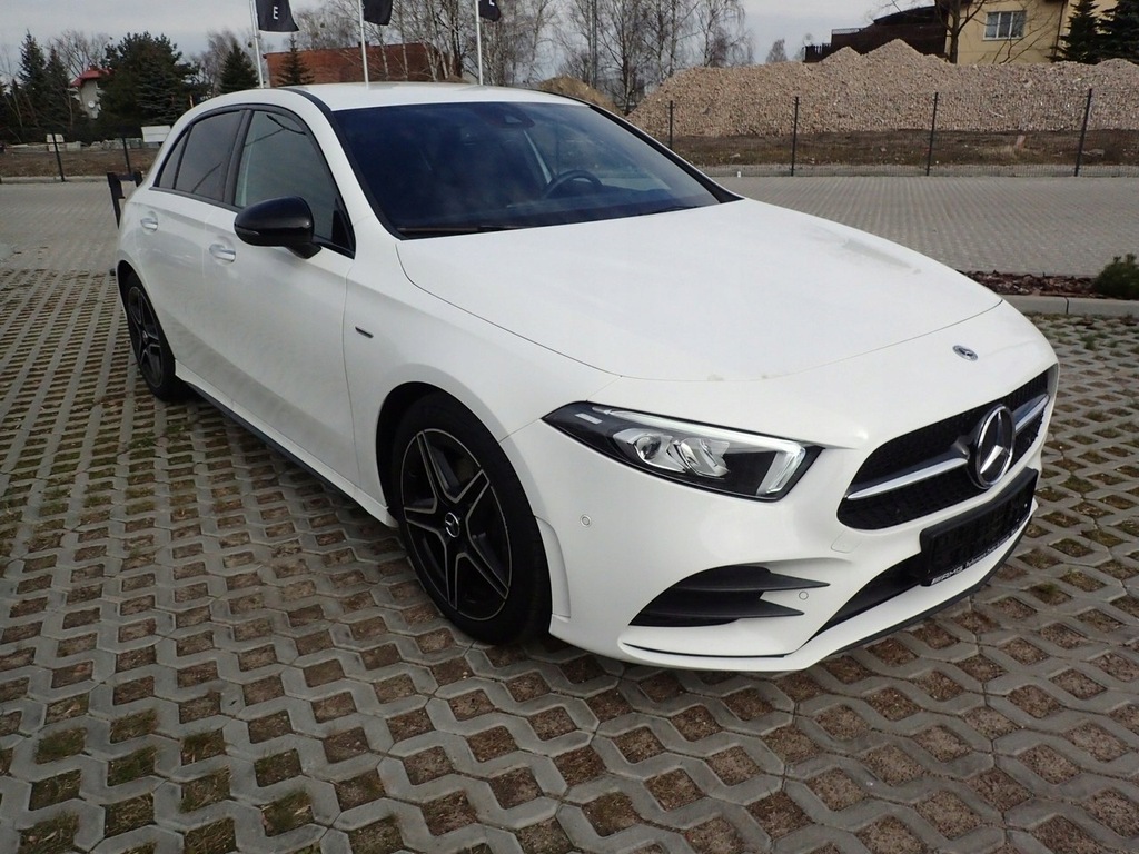 Mercedes A 200 - 13451375119 - oficjalne archiwum Allegro