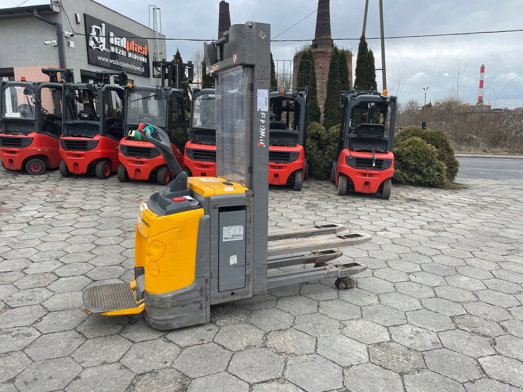 WÓZEK WIDŁOWY JUNGHEINRICH ERC216 ROK2017 - 13340114269 - oficjalne ...