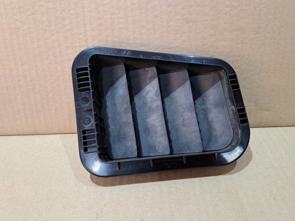 Prawa Kratka Wentylacyjna Tył KIA STONIC 20- Lift 97500-H0200 ...