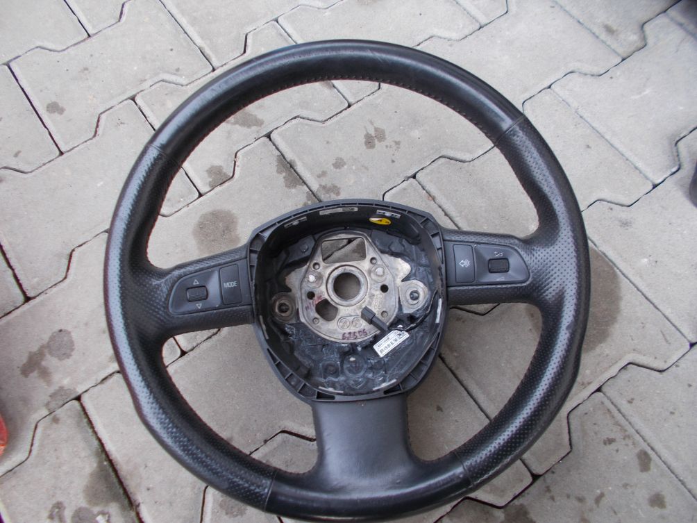 KIEROWNICA SKÓRA MULTI AUDI A3 8P - 7223951602 - oficjalne archiwum Allegro KIEROWNICA SKÓRA MULTI AUDI A3 8P - 7223951602 - oficjalne archiwum Allegro