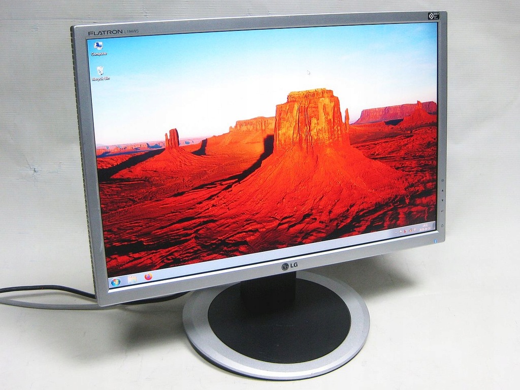 Monitor LG Flatron L194WS-SF z kablami 1440x900 - 9159520067 ...
