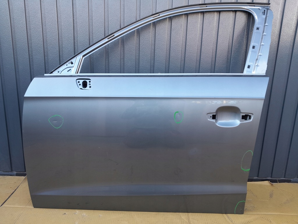 DRZWI PRZÓD PRZEDNIE LEWY LEWE AUDI A3 8V D5 HB - 12882852011 - oficjalne archiwum Allegro