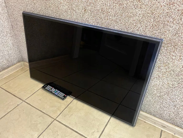 TELEWIZOR SAMSUNG UE40D6500 + PILOT - 14226296449 - oficjalne archiwum ...