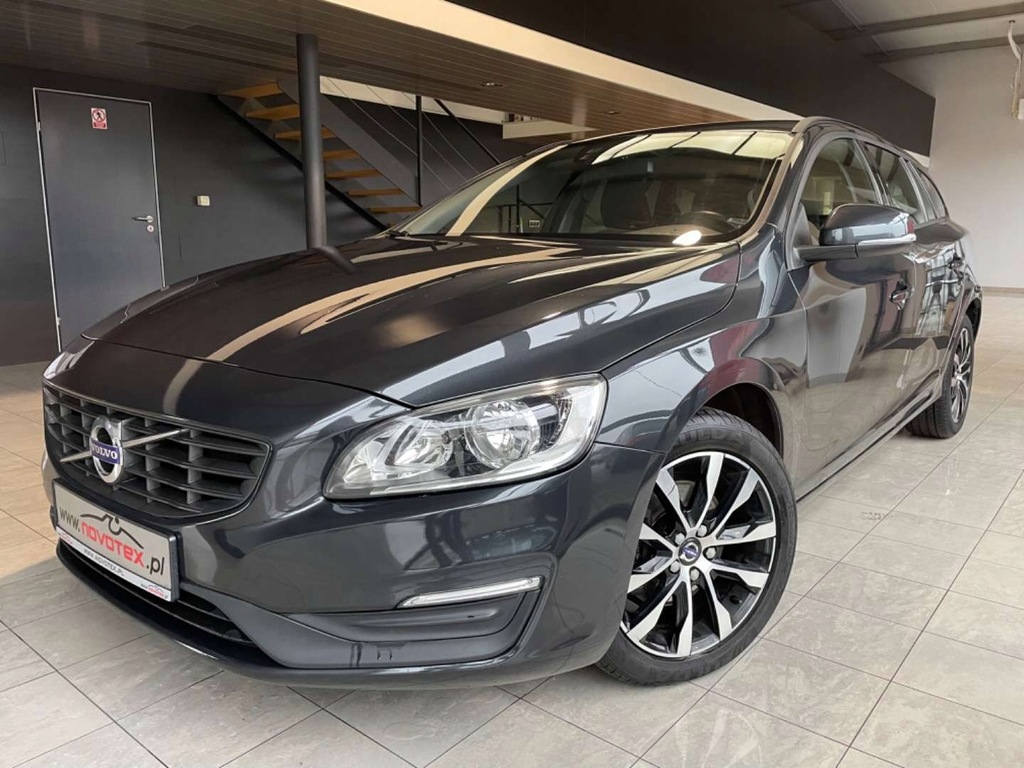 Volvo V60 2.0 Diesel 190KM - 12983046239 - oficjalne archiwum Allegro