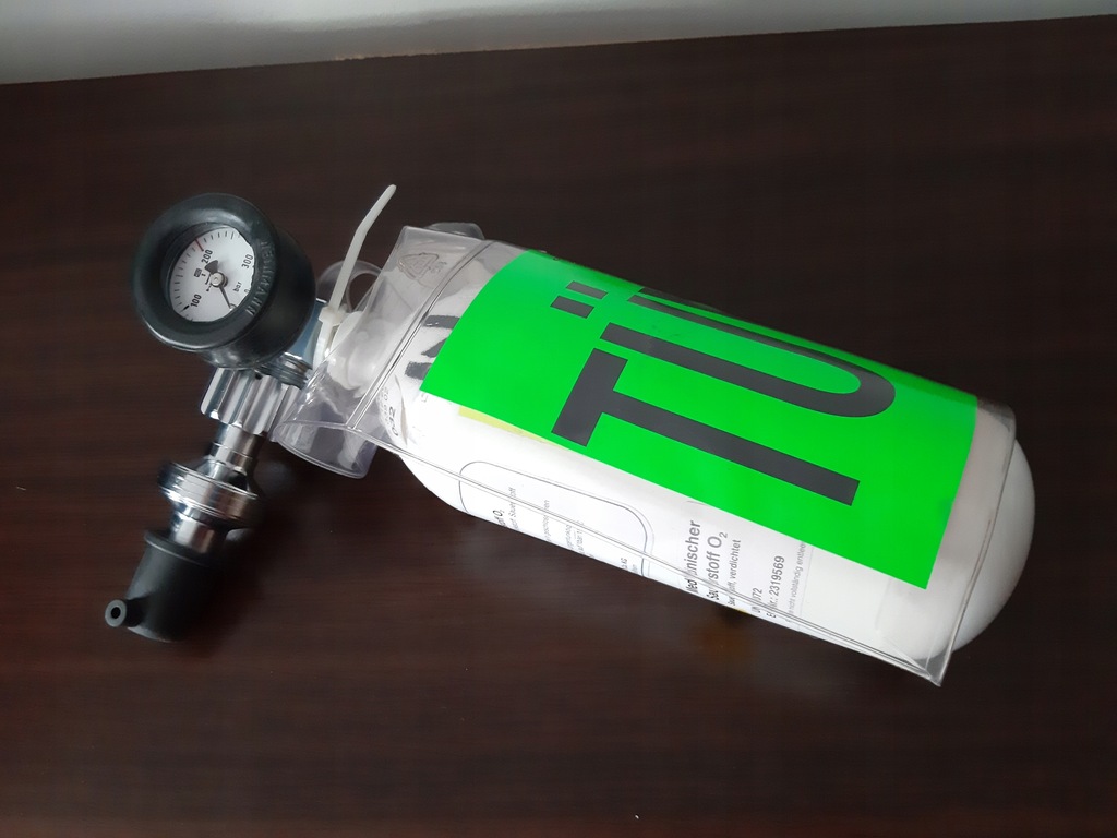 Butla z tlenem medycznym Linde 1L PEŁNA!!! - 7864609827 - oficjalne ...