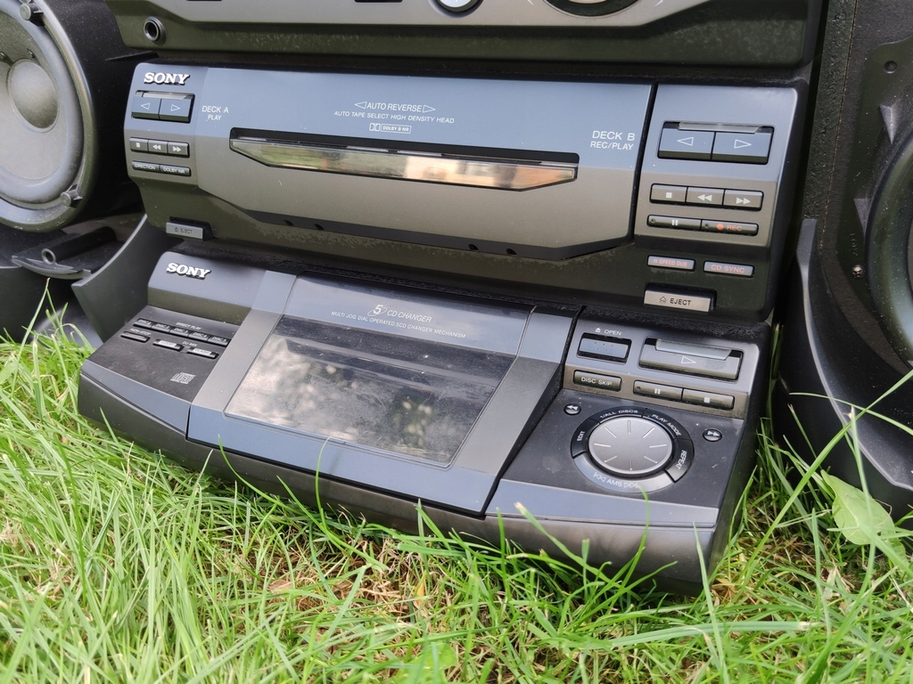 Sony HCD-XB5 potężna wieża 5CD AUX PILOT kolumny - 14397592935 - oficjalne archiwum Allegro