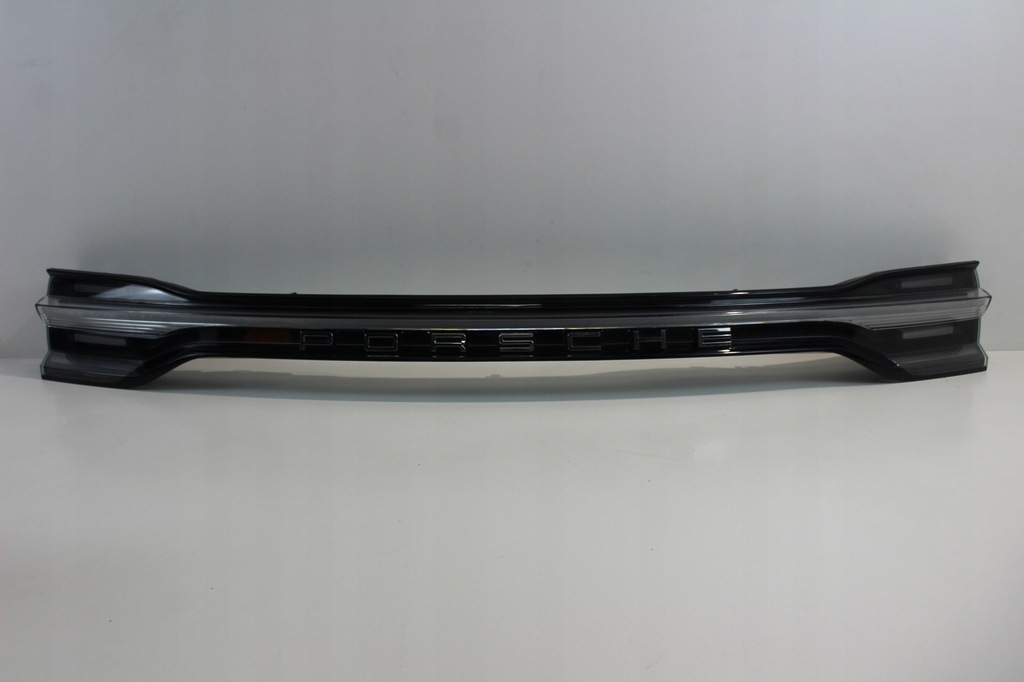 BLENDA KLAPA TYŁ LAMPA PORSCHE MACAN GTS LIFT LED - 13413107908 ...