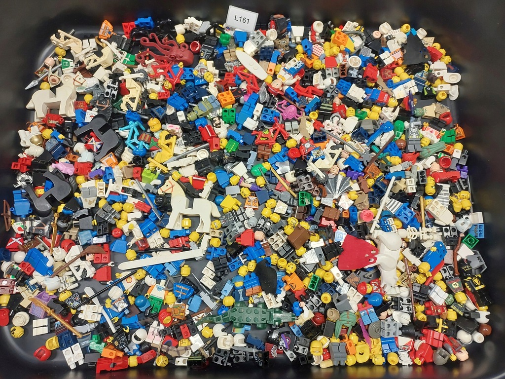 Lego figurki, minifigurki zestaw 1 kg złom L161 - 14695385717 - oficjalne archiwum Allegro