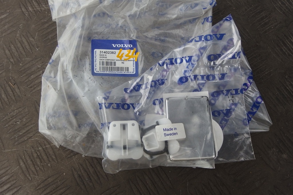 VOLVO XC90 ZESTAW MONTAŻOWY DRZWI 31402382 - 6951983297 - oficjalne ...