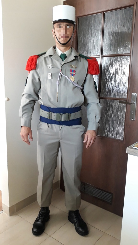 Mundur paradny Legii Cudzoziemskiej 2REI. - 8367100556 - oficjalne ...