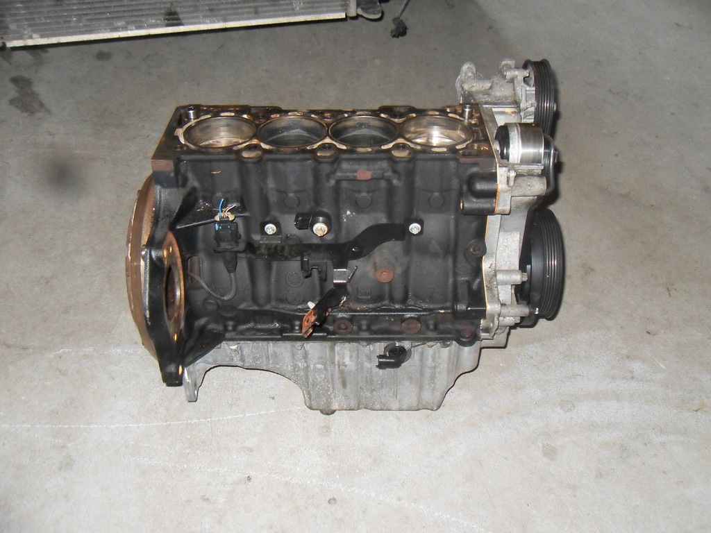 Blok Dół Wał Tłoki KORBOWODY Miska 1.8 Z18XER - 12098036595 - oficjalne ...