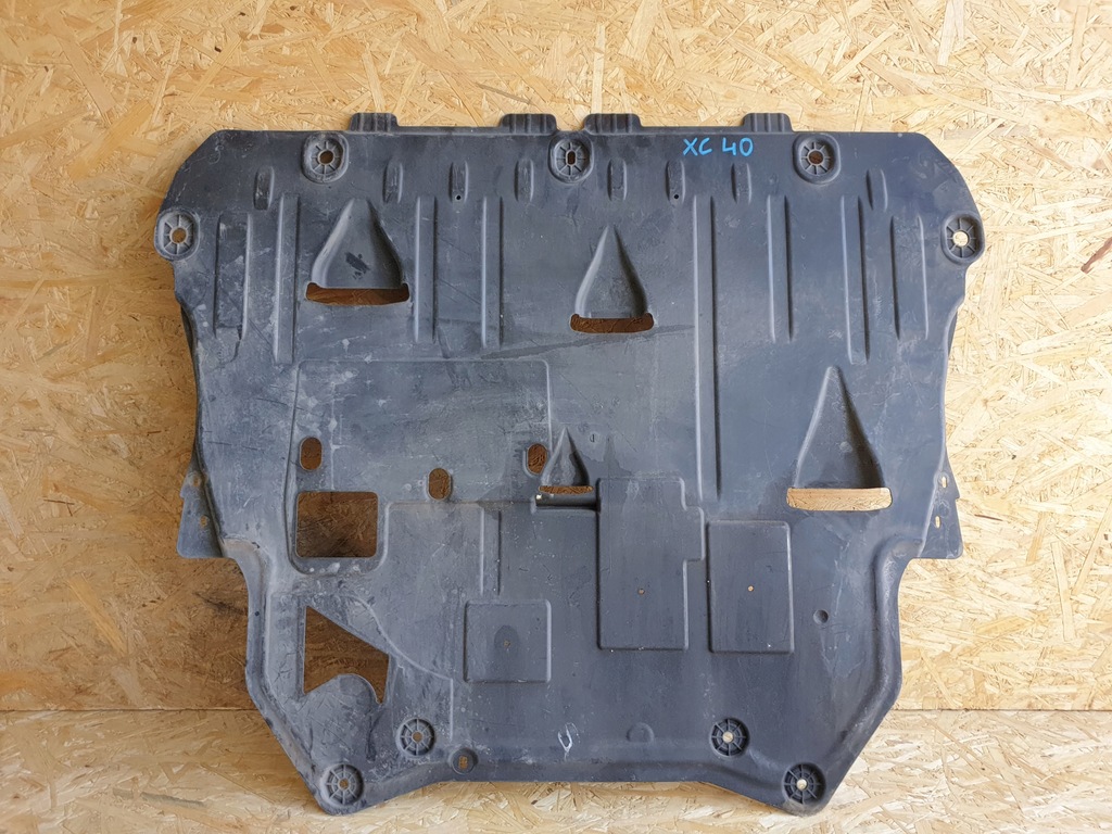 VOLVO XC40 PŁYTA OSŁONA POD SILNIK 32226764 - 14465853578 - oficjalne ...